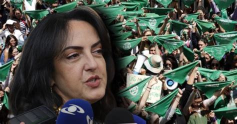 María Fernanda Cabal Aseguró Que Las Mujeres “se Degradan” Apoyando El
