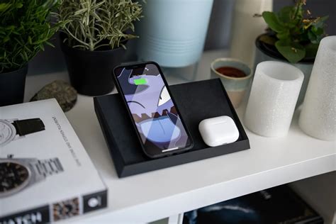 Teslas Wireless Charging Platform Does What Airpower Couldnt