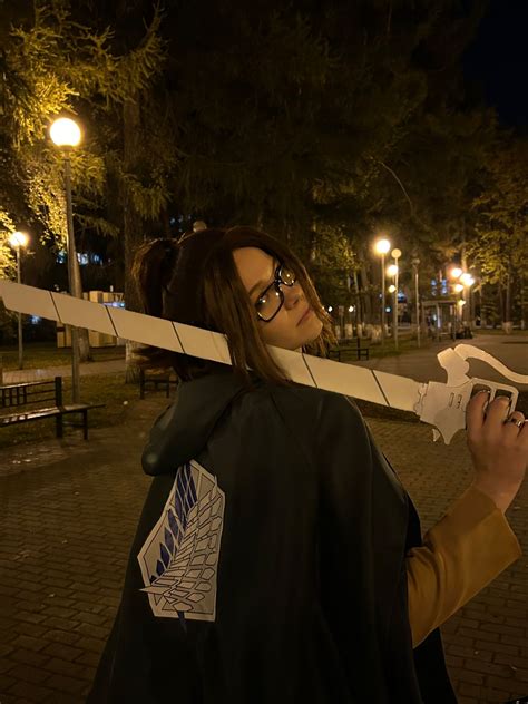 Cosplay Aot Attackontitan Cosplayer Леви акерман Атака титанов