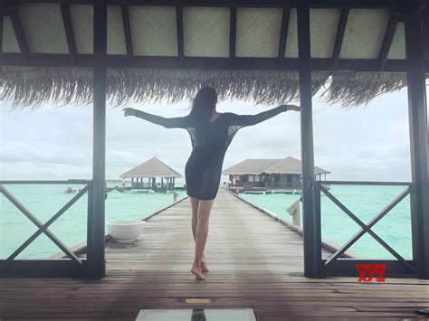 Actress Sushmita Sen Sexy Beach Stills Social News Xyz