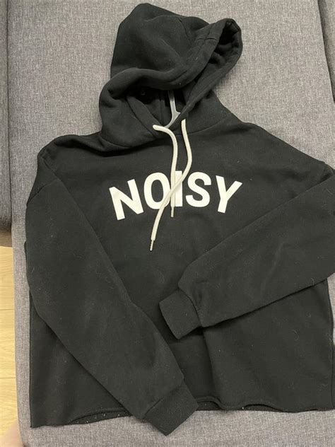 Худі чорне — ціна 100 грн у каталозі Худі Купити жіночі речі за доступною ціною на Шафі