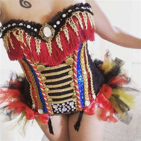 Kitzi Klown On Instagram Shoutout To Electric Laundry For Making The
