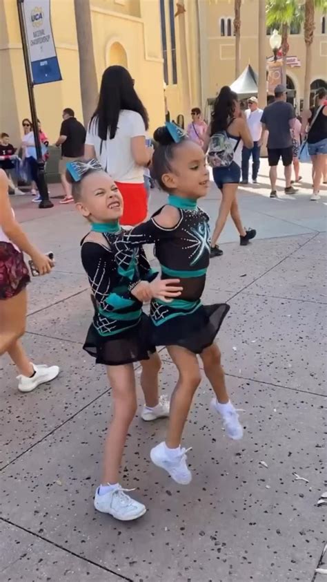 Cheer Extreme Cheer Stunts Cheerleading Stunt Cheerleading Hairstyles