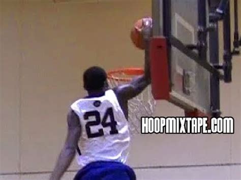 Shaquille Johnson Is The Best Dunker In High School Basketball