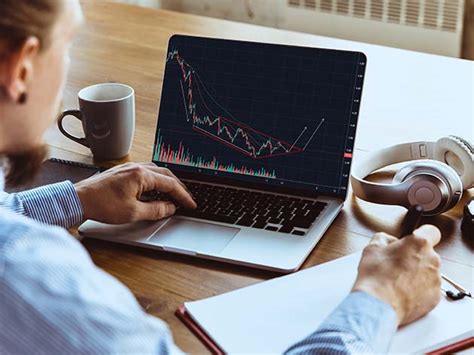 The Complete 2025 Day Trading And Investing Master Class Bundle Techspot