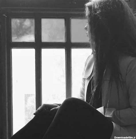عکس غمگین سیاه سفید دخترانه