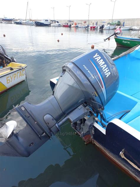 Извънбордов четиритактов мотор Ямаха Бензин 40 к с Извънбордови двигатели Бургас Мото