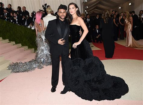 Bella Hadid Y The Weeknd ¡han Vuelto Y Este Es El Beso Que Lo Confirma