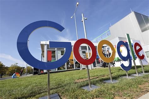 Google Faces Wider Antitrust Probe Over Online Ads In Canada Bloomberg