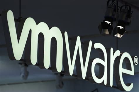Broadcoms Vmware Overhaul Draws Attention Of Cios Wsj