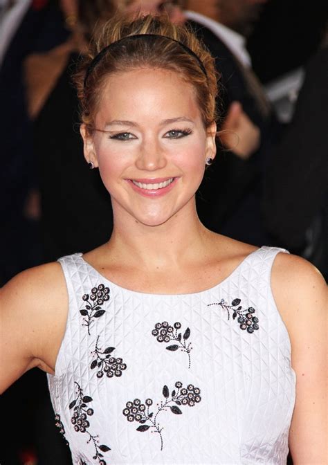 Jennifer Lawrence Picture 1 The Hunger Games Mockingjay Part 1