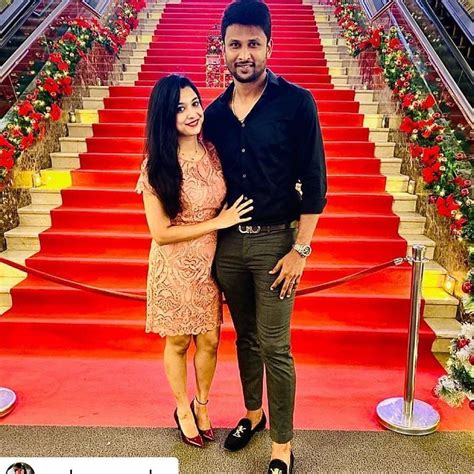 Who Is Krishnappa Gowthams Wife