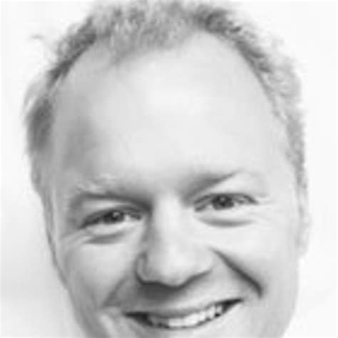 Simon Singer Mediadesigner Squick Print Web Media Xing