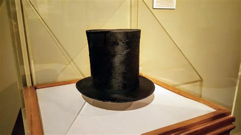What Type Of Hat Did Abraham Lincoln Wear
