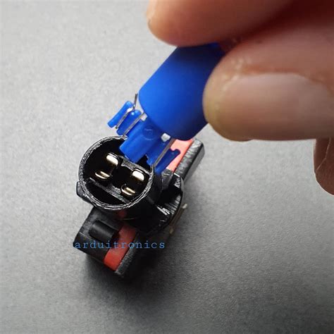 ปุ่มกดตู้เกม สวิตช์กดติดปล่อยดับขนาดใหญ่ 60mm พร้อมไฟ Led สีแดง Arduino Raspberry Pi Nodemcu