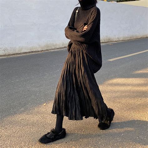 2022봄 가을신상 여성용 패셔니 허리밴딩 롱 반치마 주름 스커트 검정 카키 2종칼라