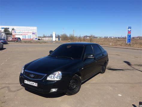 Штампы в чёрный — Lada Приора хэтчбек 16 л 2010 года аксессуары