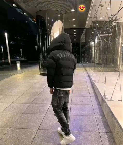 Pin By Joaquin Sanchez On Ropaoufits Mens Outfits Drip Outfit Men Sneakers Outfit Men