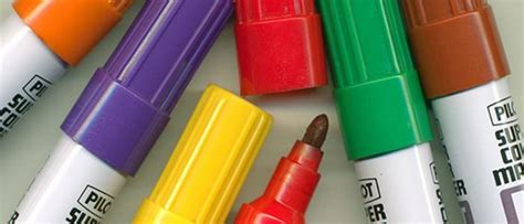 Як відіпрати фломастер з одягу столовий оцет зубна паста Всезнайко Корисні поради