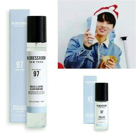 Unboxing W Dressroom 97