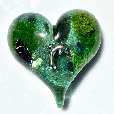 Heart Shaped Sea Turtle Dolphin Paperweight Resin Ocean Aquarium