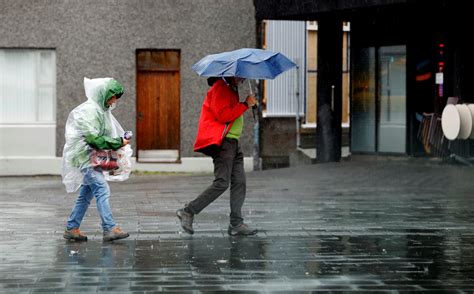Gul viðvörun tekur gildi