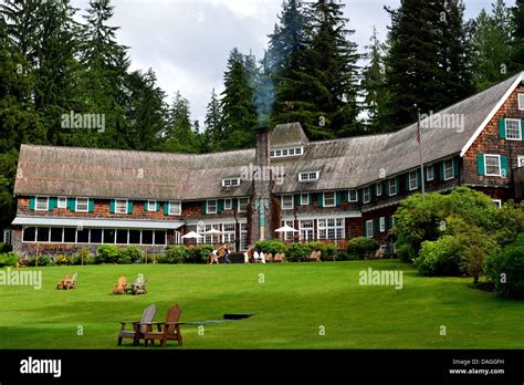 Historic Lake Quinault Lodge Olympic National Park Washington Usa