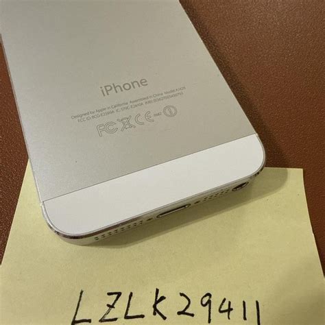 Apple Iphone 5 Unlocked 32gb White A1429 Lzlk29411 Swappa
