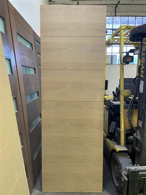 Horizon Interior Modern White Oak Solid Wood Door Horizontal Wood G