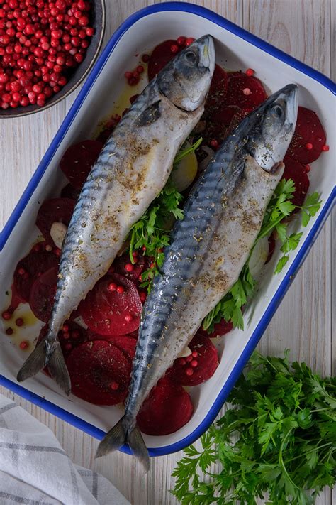 Запечена скумбрія з буряком — Світлана Климовська