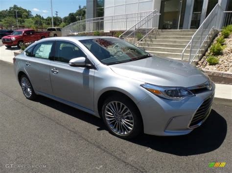 2018 Celestial Silver Metallic Toyota Avalon Limited 122078537