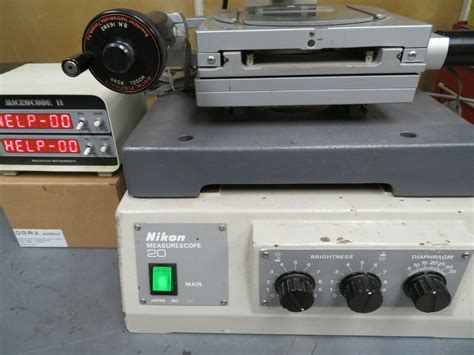 Nikon Measurescope 20 Video Toolmakers Microscope Digital Positioning System Bullseye Calibration