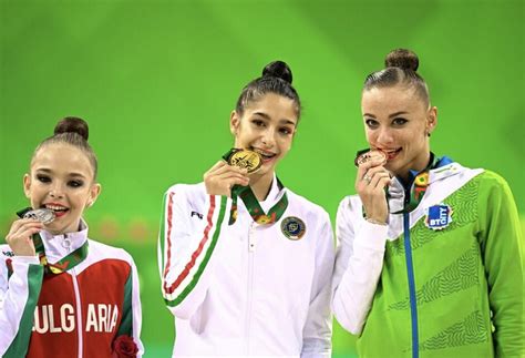 Sofia Raffaeli è Inarrestabile A 18 Anni Ha Vinto Tre Medaglie Doro