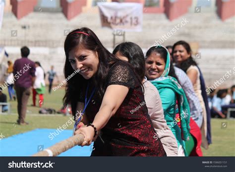 Team Competing Tug War Rassi Khech 스톡 사진 1596051151 Shutterstock