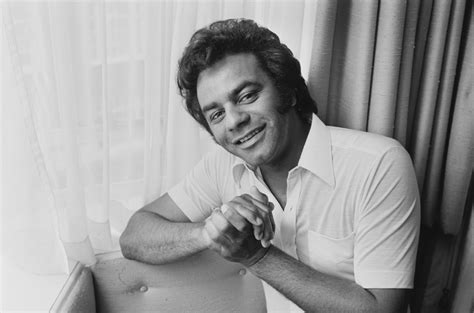 Celebrating 90 Years Of Johnny Mathis The Voice Of Romance Takes A Bow