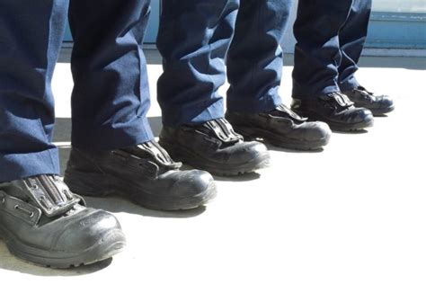 Top 10 Best Ems Boots And Your 2018 Guide To Picking The Perfect Pair Emt Training Base