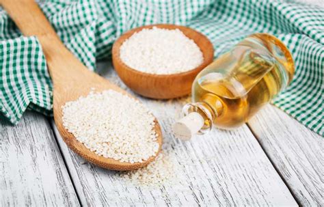 خواص دانه کنجد 19 خاصیت کنجد سیاه با فواید کنجد سفید آشنا شوید