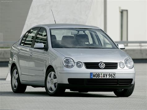CONCURSOS VX: POLO SEDAN HELLAFLUSH