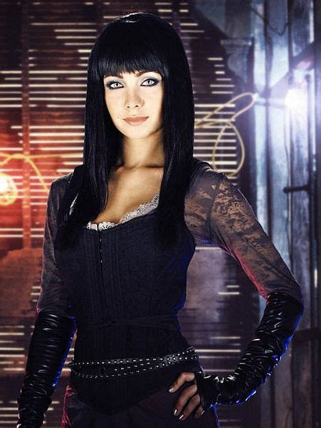Kenzi Ksenia Solo Lost Girl A Photo On Flickriver