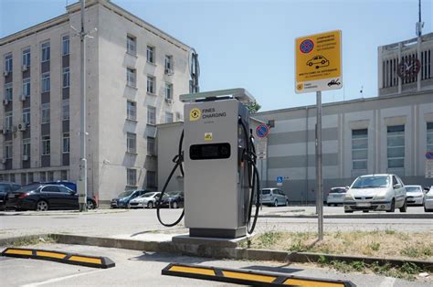 Габрово откри две нови зарядни станции за електромобили Gabrovo News