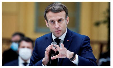 Глава МОК Бах заявил о желании Макрона видеть все без исключения страны на Олимпиаде 2024 в Париже