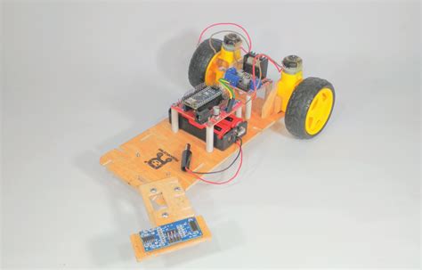 Edge Avoider Robot Robokarsa
