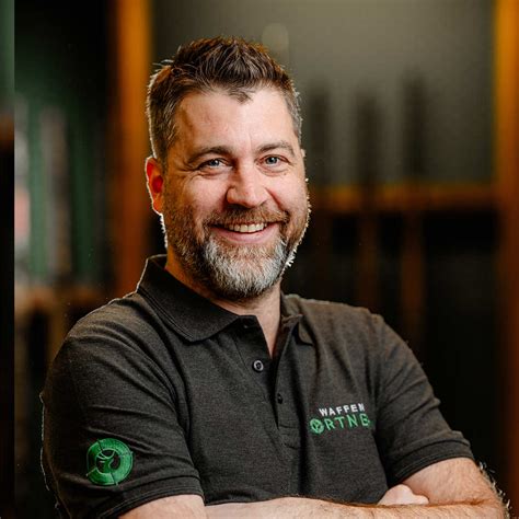 Waffen Ortner In Person Waffen Ortner