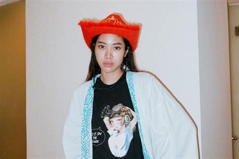 Imbas Buka Baju Di Atas Panggung Widy Vierratale Didesak Minta Maaf Ke