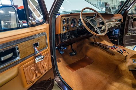 1977 Chevy Blazer Legend Series Roadster Shop