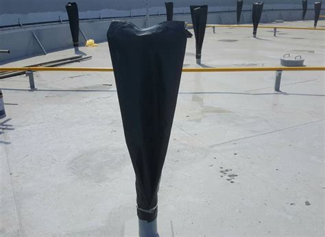 油罐配件全接液浮盘废水池浮动顶盖蜂巢式浮盘囊式密封上原石化设备（常州）有限公司