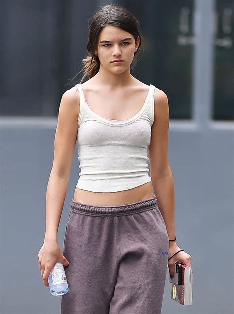 Suri Y Shiloh Las Vidas Paralelas De Las Hijas De Katie Holmes Y
