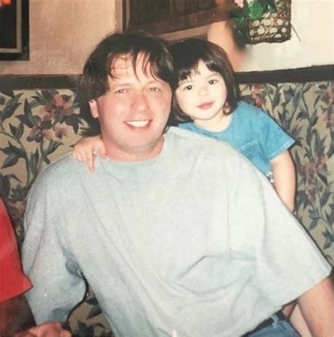 Miranda Cosgrove Age Net Worth Babefriend Family Biography BigNameBio