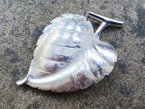 Vintage Trifari Leaf Brooch 1960s Brushed Silver Tone Jewelry Etsy
