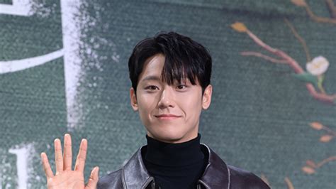 더 글로리 이도현 상반기 군입대 정해진 바 없다